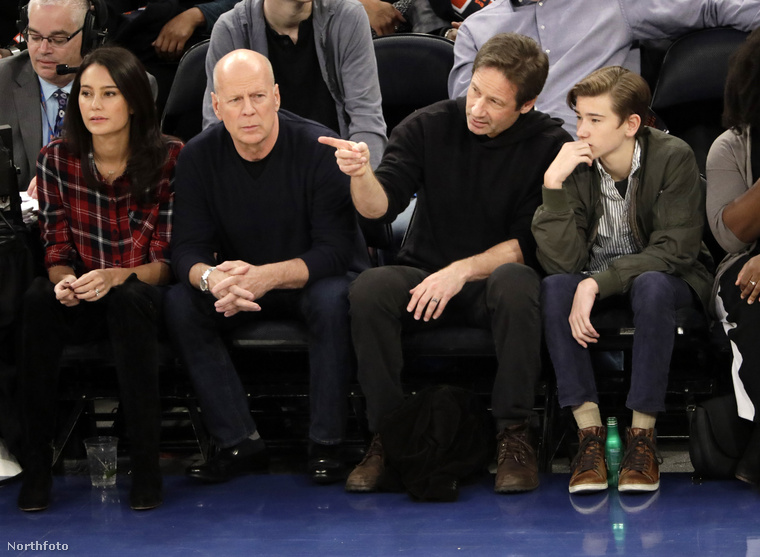 Velvet - Gumicukor - Vajon mégis miről tárgyalhat egymással Fox Mulder ...