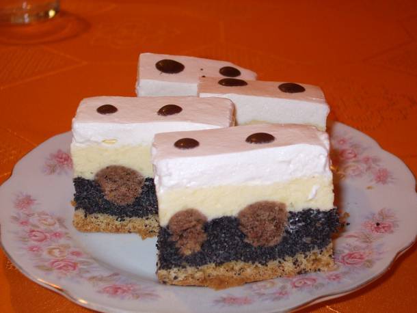 Finom habos mákos - Recept | Femina