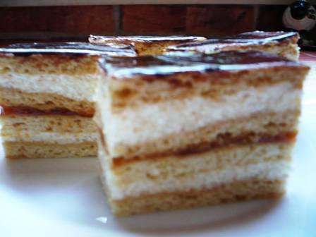 Mézes krémes - Recept | Femina