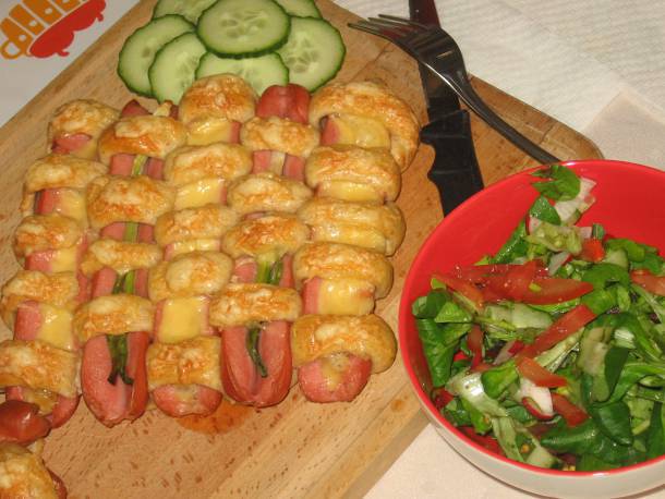 Kenyérrel font virsli - Recept | Femina
