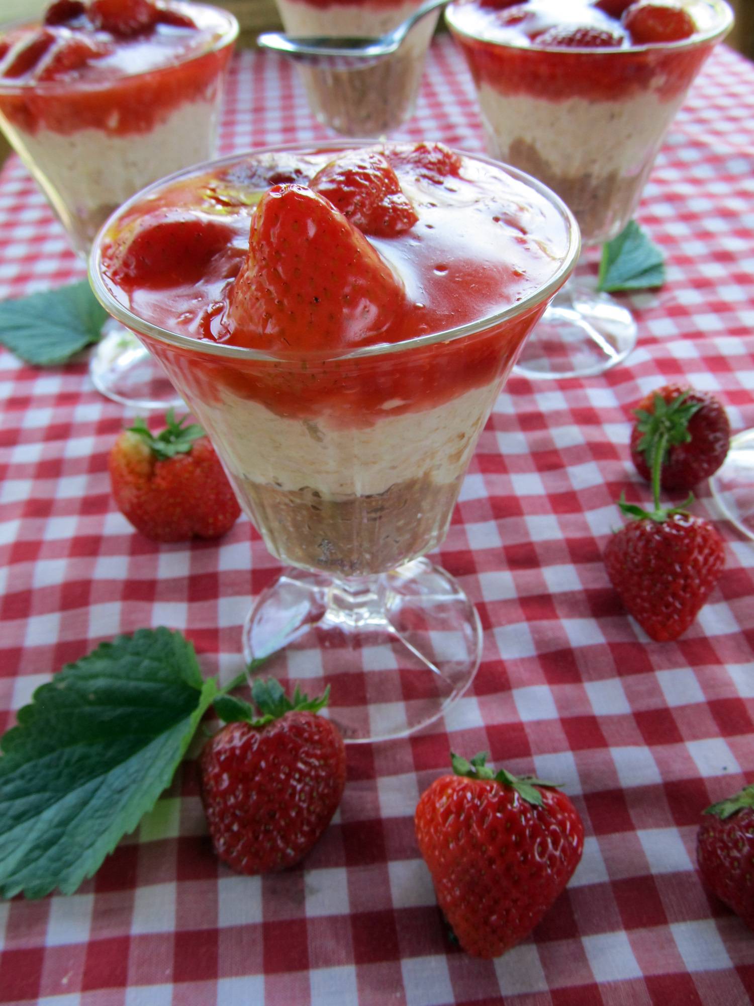 Csokis-epres zabpehely puding - Recept | Femina
