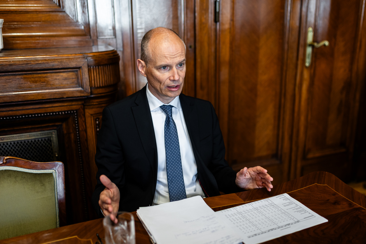 Index - Gazdaság - Távozik a költségvetésért felelős államtitkár, itt ...