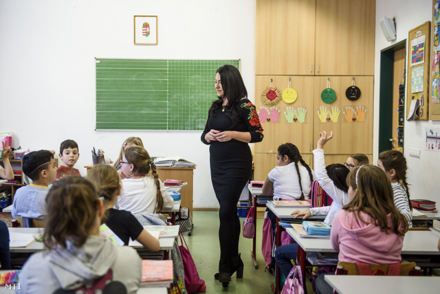 „A bántalmazott gyerek büntetést is bevállal, csak ne kelljen a többiek ...