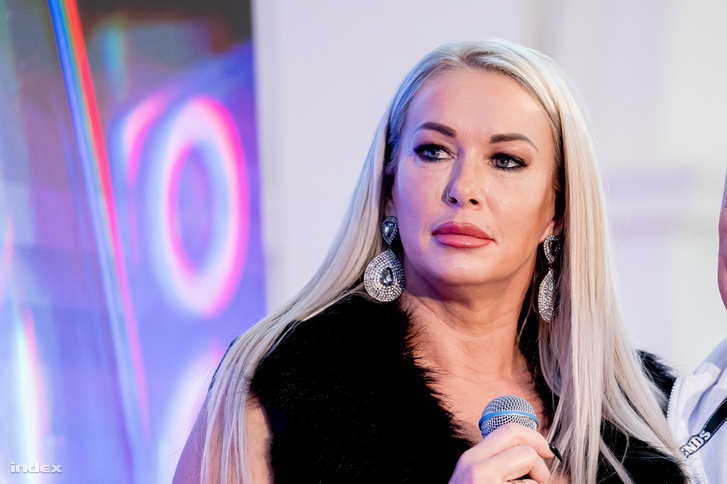 Index - Mindeközben - Molnár Anikó még forgatta A Nagy Ő-t, amikor újra ...