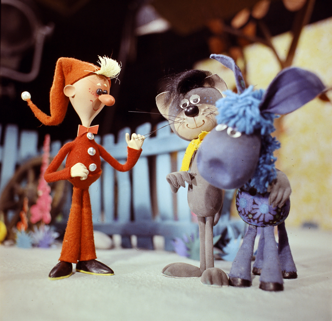 A cuki zöld malac, a köpködő maci és a híres egyfejű – A magyar ...