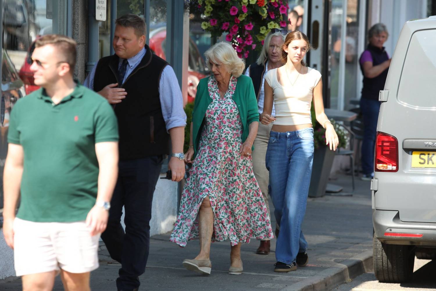 Kamilla királyné unokájából szép tini lett: a 17 éves Eliza volt Vilmos ...