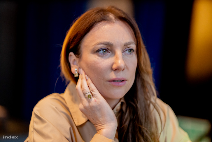 Index - Kultúr - Rúzsa Magdi is színpadra lép a Depeche Mode-gigakoncerten