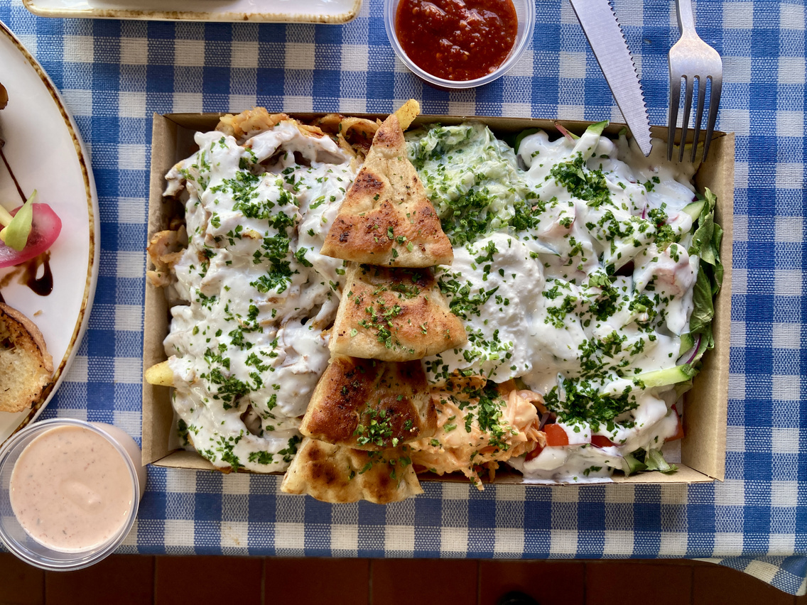 A Berek Gyros egy családi vállalkozás, ahol minden a vendégek és a ...