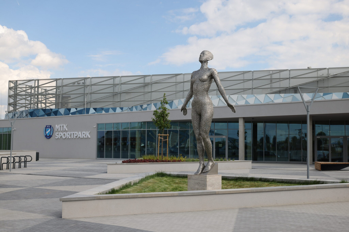 A kortárs művészet legjava a mainstreamen innen és túl – Új helyszínen ...