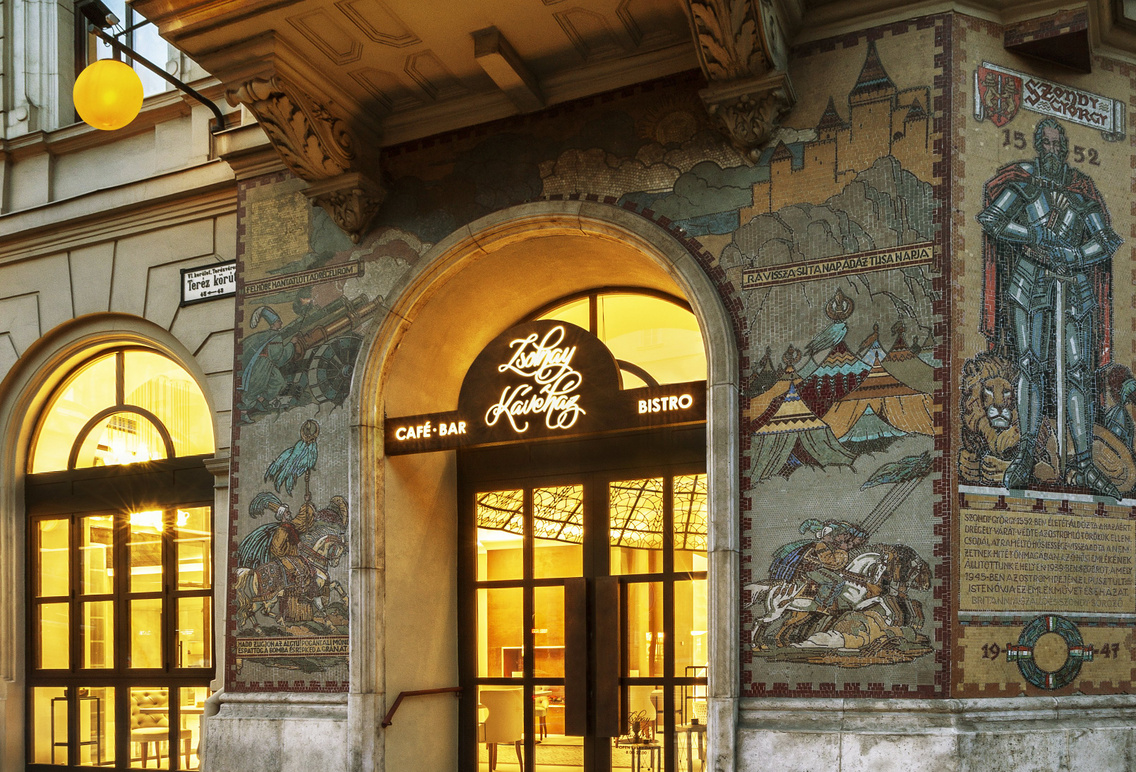 Egy könyv inspirálta a Béke Hotel új teadélutánját a Zsolnay Kávéházban ...