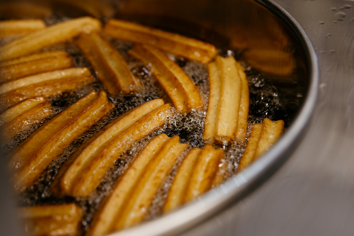 A csapból is churros folyik a Churría pultjában – A Dob utcában ...