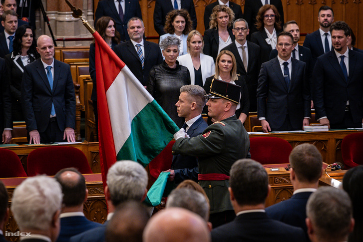 Index - Belföld - Megválasztották Magyar Pétert Magyarország ...
